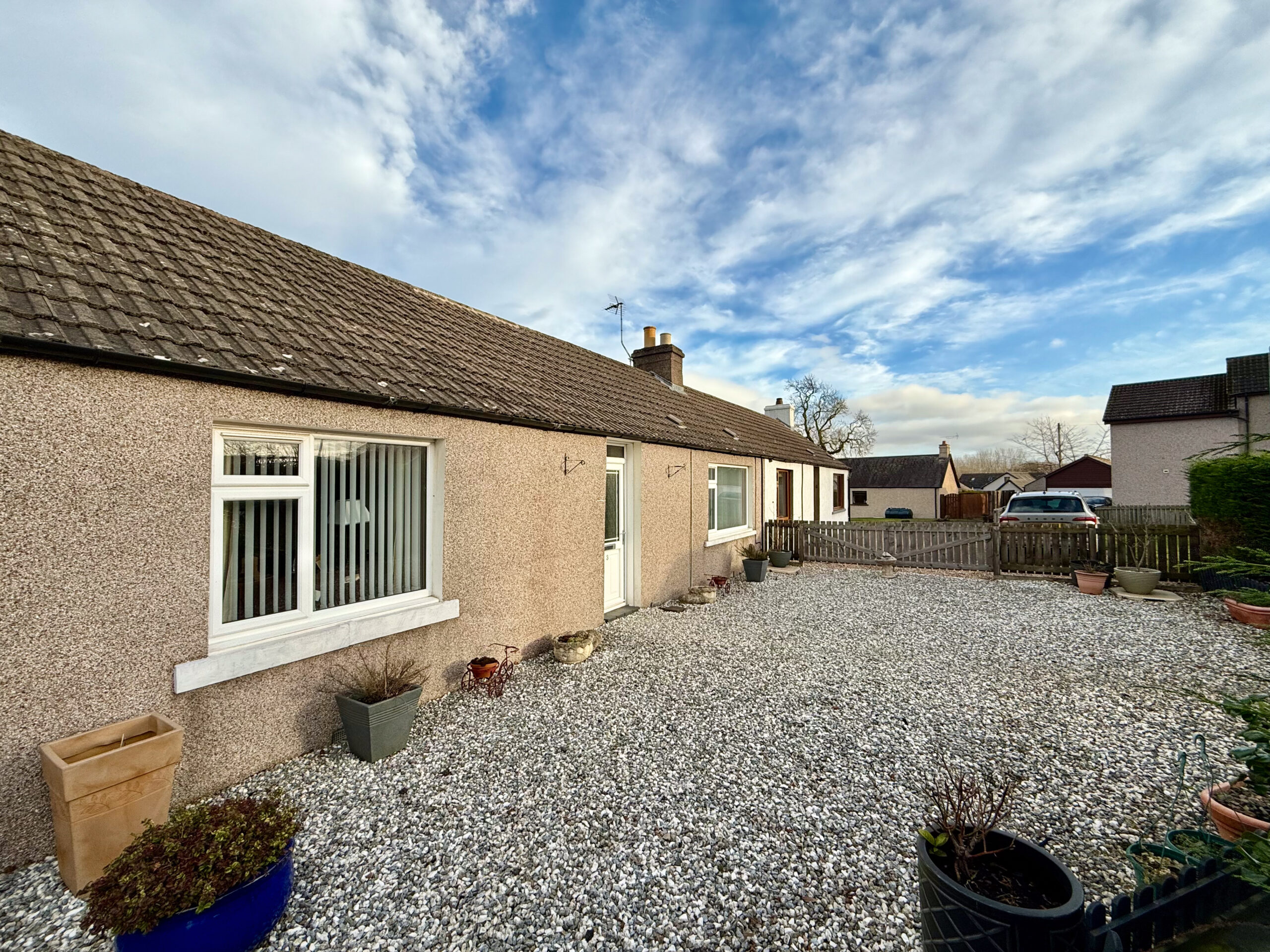 3 Ryehill Cottages, Craigo, Montrose